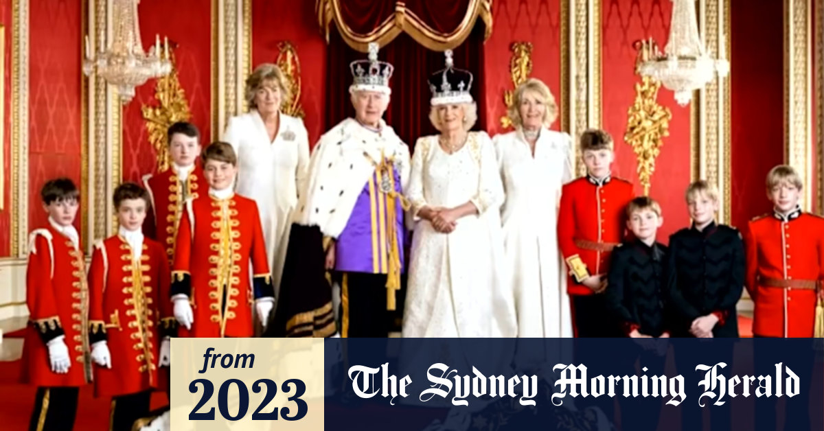 Video: Charles poses with heirs William, George in new coronation portrait Video: Charles poses with heirs William, George in new coronation portrait